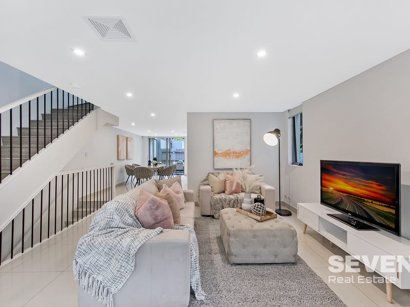 1/48-50 Penelope Lucas Lane, Rosehill, NSW 2142 - realestate.com.au