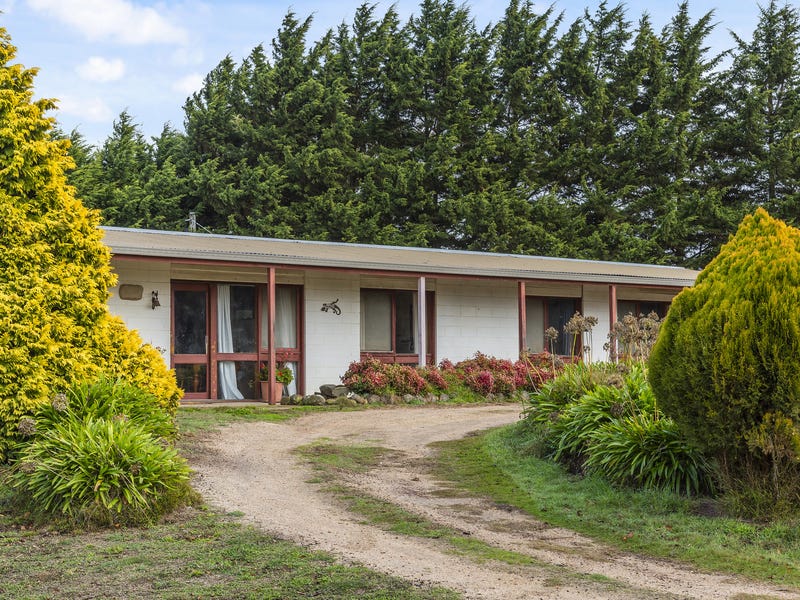 1321 Kilmore-Lancefield Rd, Springfield, Vic 3434 - Property Details