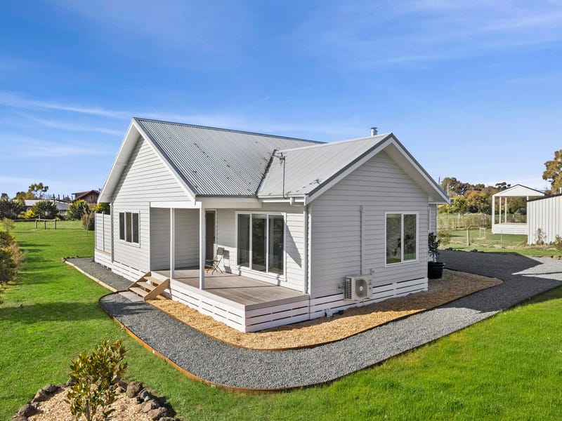 5 Victoria Street, Clunes, Vic 3370 - Property Details