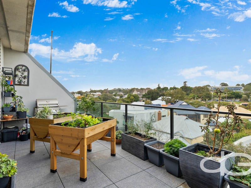 154/32 Quarry Street, Fremantle, WA 6160 - Property Details