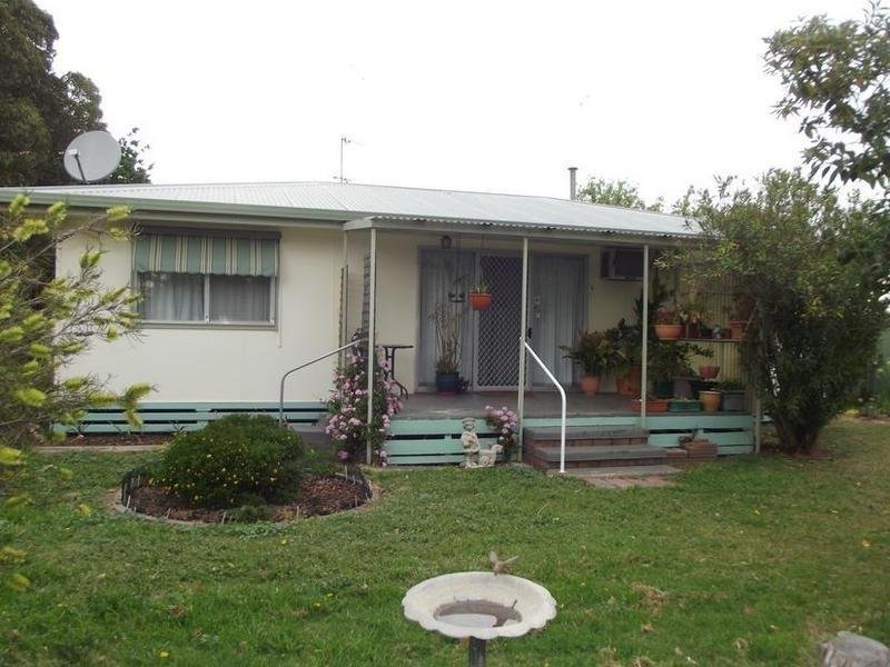 24 Victoria Street, Carisbrook, VIC 3464 - realestate.com.au