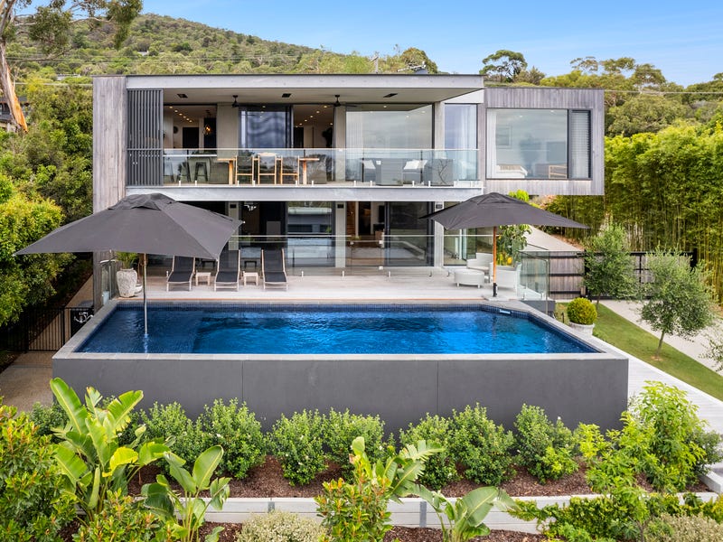 12 Matthew Street, McCrae, Vic 3938 - Property Details