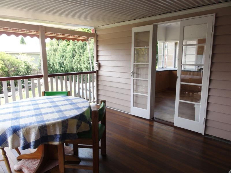 59 Crump Street, Holland Park West, QLD 4121 - realestate.com.au