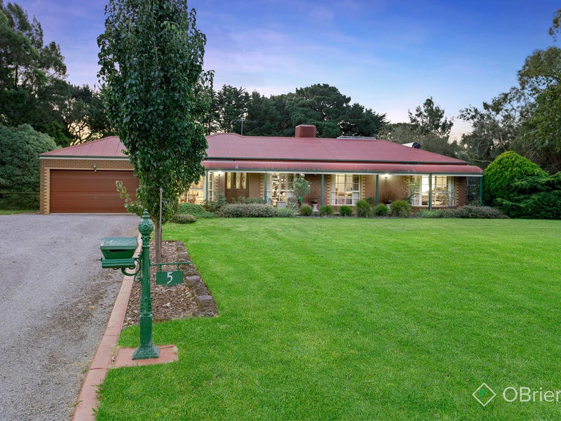 5 Meadow View Road, Somerville, Vic 3912 - Property Details