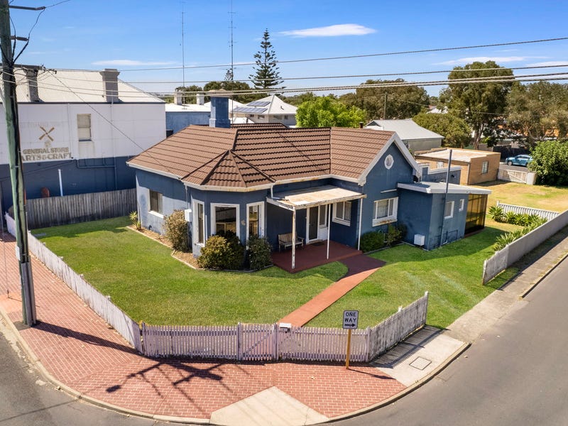 1 Moore Street, Bunbury, WA 6230 - realestate.com.au