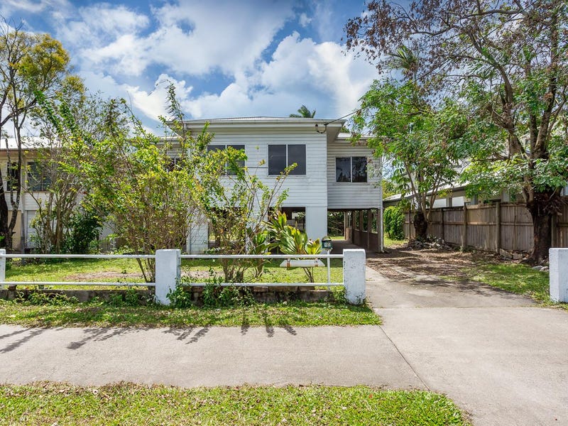 90 Reservoir Rd, Manoora, Qld 4870 - Property Details