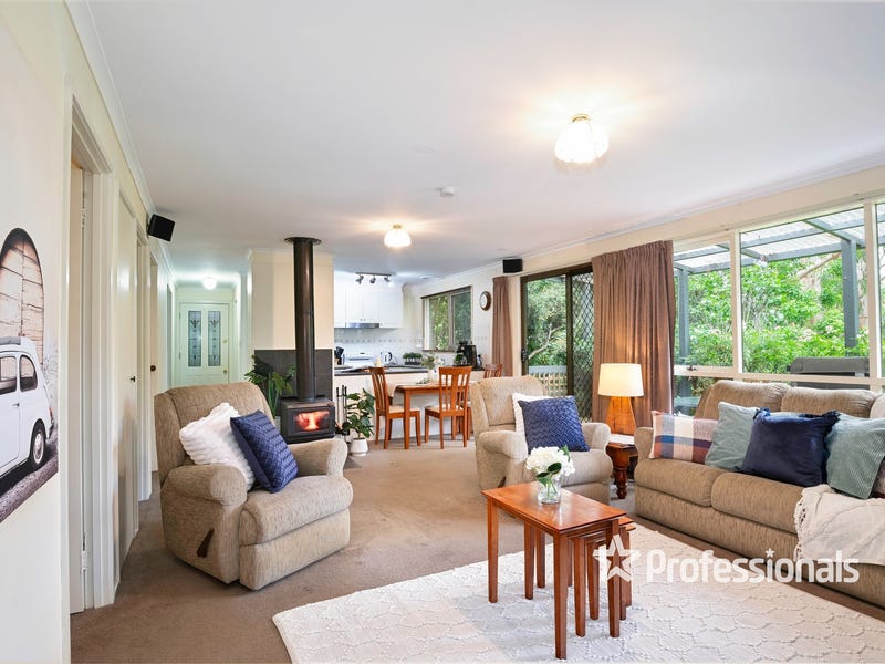 4 Bacchus Crescent, Millgrove, Vic 3799 - Property Details