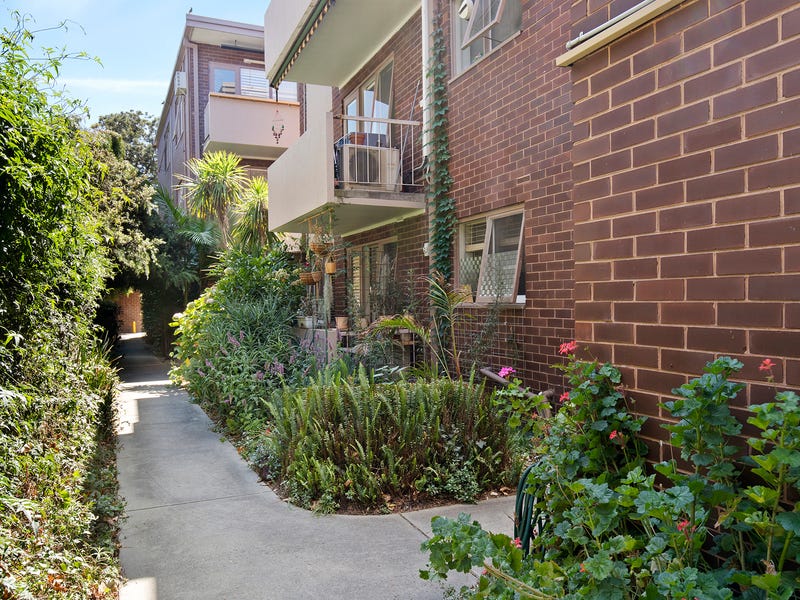 7/10 Dickens Street, Elwood, Vic 3184 - Property Details