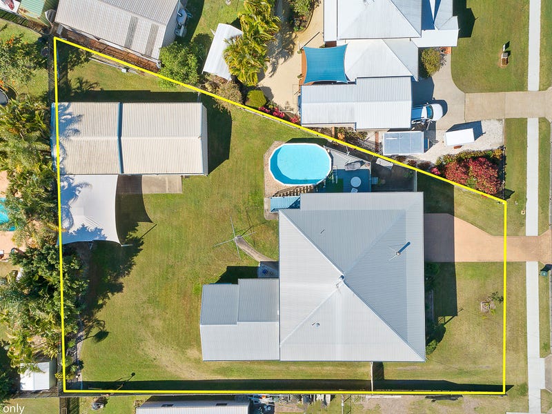40 Vanda Street, Urangan, Qld 4655 - Property Details