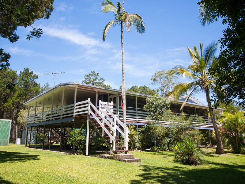 109 The Strand, Bulwer, Qld 4025 - Property Details