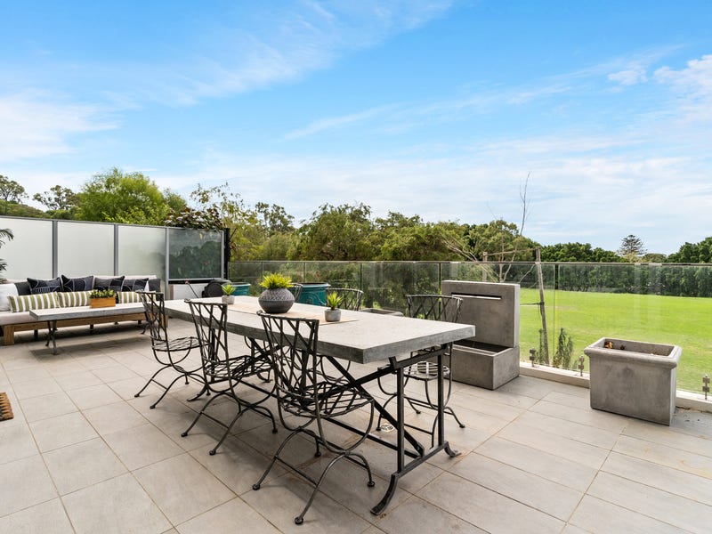 12/2 Milyarm Rise, Swanbourne, WA 6010 - Property Details