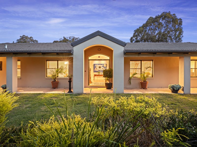 2 Finlay Road, Thurgoona, NSW 2640 - Property Details