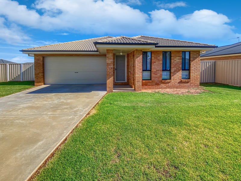 21 Lake Paddock Drive, Leeton, NSW 2705 - Property Details