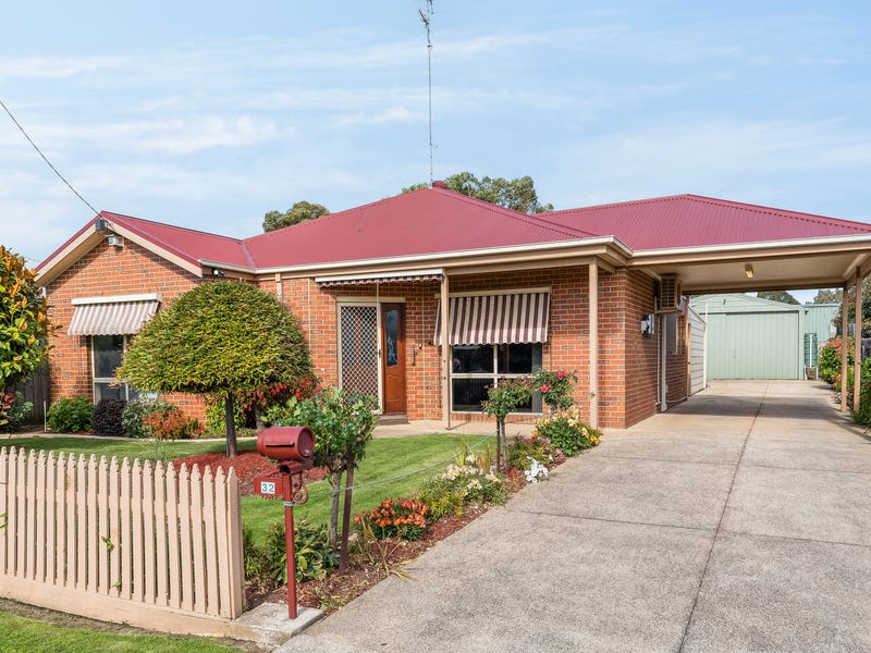 32 Carolanne Drive, Drysdale, Vic 3222 - Property Details