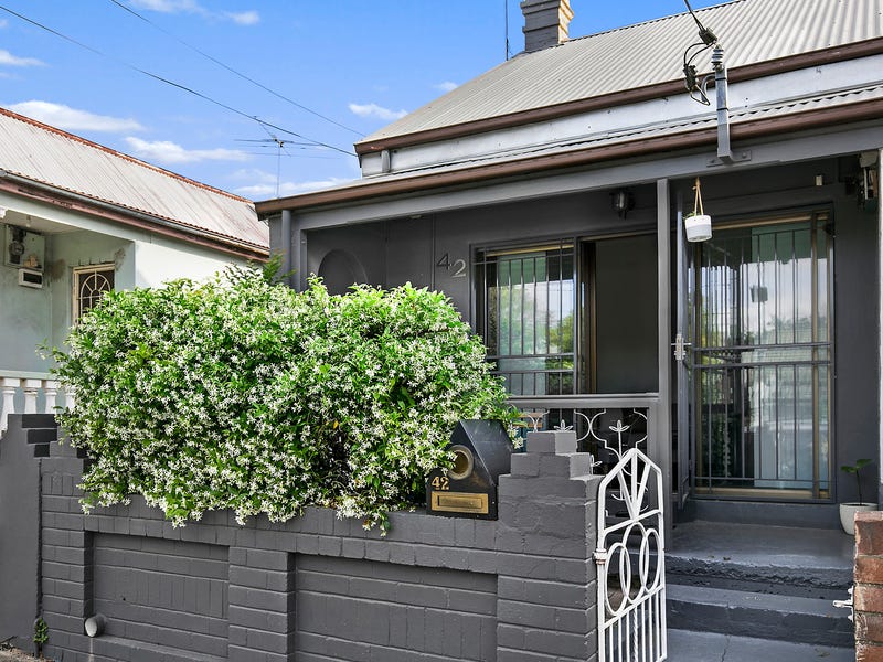 42 Terry Street, Tempe, NSW 2044 - Property Details