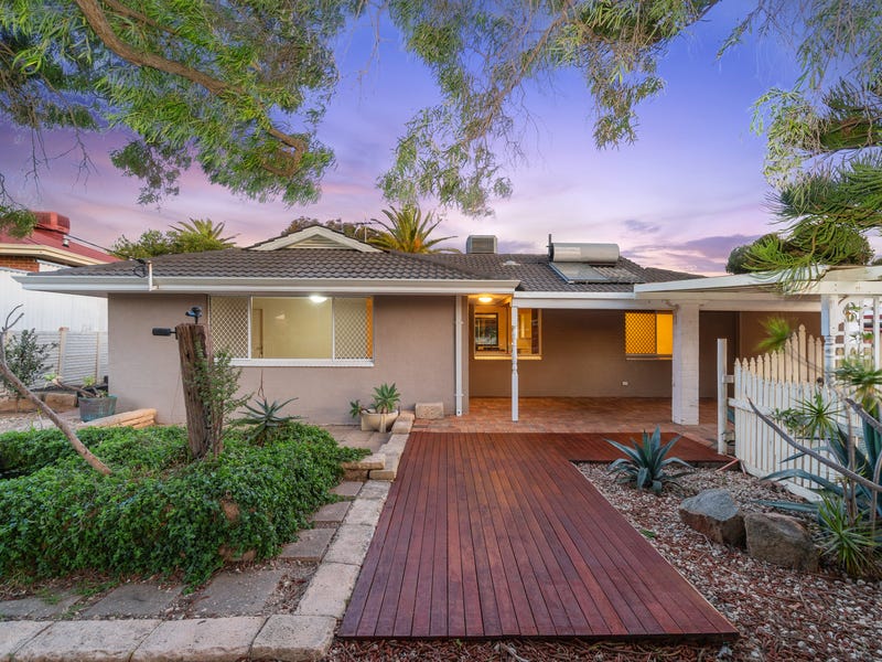 8 Pierre Place, Padbury, WA 6025 - Property Details