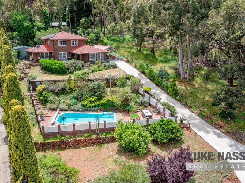 8 Orana Way, Roleystone, WA 6111 - Property Details