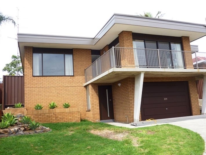 221 Reddall Parade, Mount Warrigal, NSW 2528 - realestate.com.au