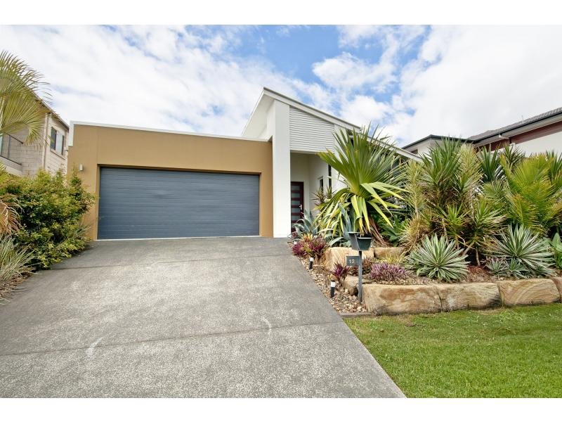 12 Long Island Drive, Windaroo, Qld 4207 - Property Details
