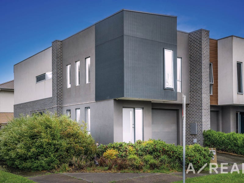 11 Roosevelt Way, Point Cook, VIC 3030 - realestate.com.au
