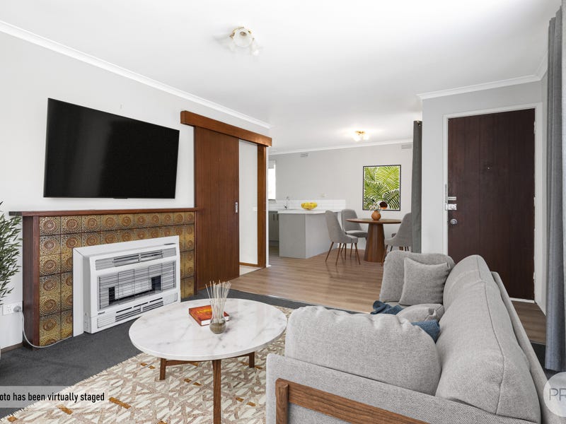 1/302 Forest Street, Wendouree, Vic 3355 - Property Details