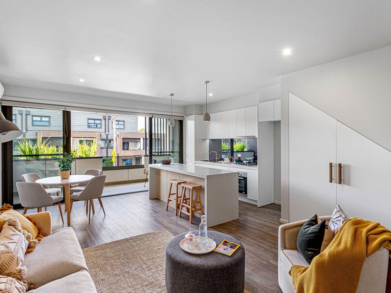 3/156 Moreland Road, Brunswick, Vic 3056 - Property Details