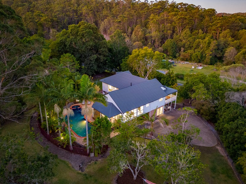 22 Hersden Court, Bonogin, Qld 4213 - Property Details