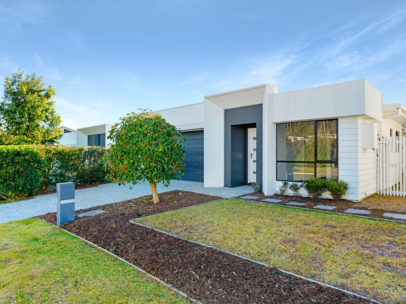 6 Summit Place, Pimpama, Qld 4209 - Property Details
