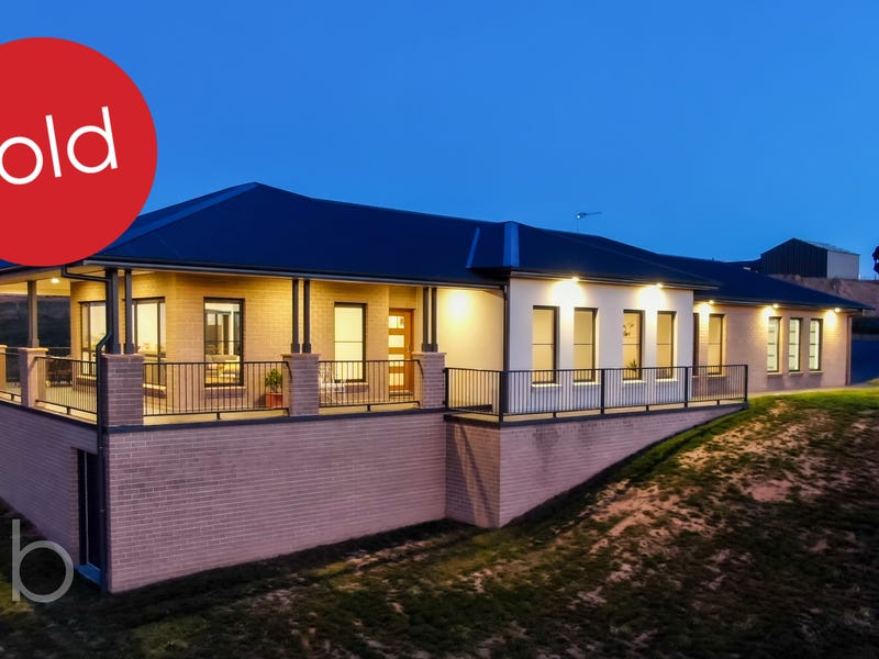93 Dean Drive, Orange, NSW 2800 - realestate.com.au
