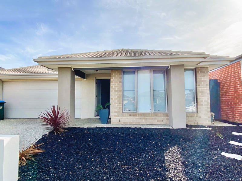 51 Brightvale Boulevard, Wyndham Vale, VIC 3024 - realestate.com.au