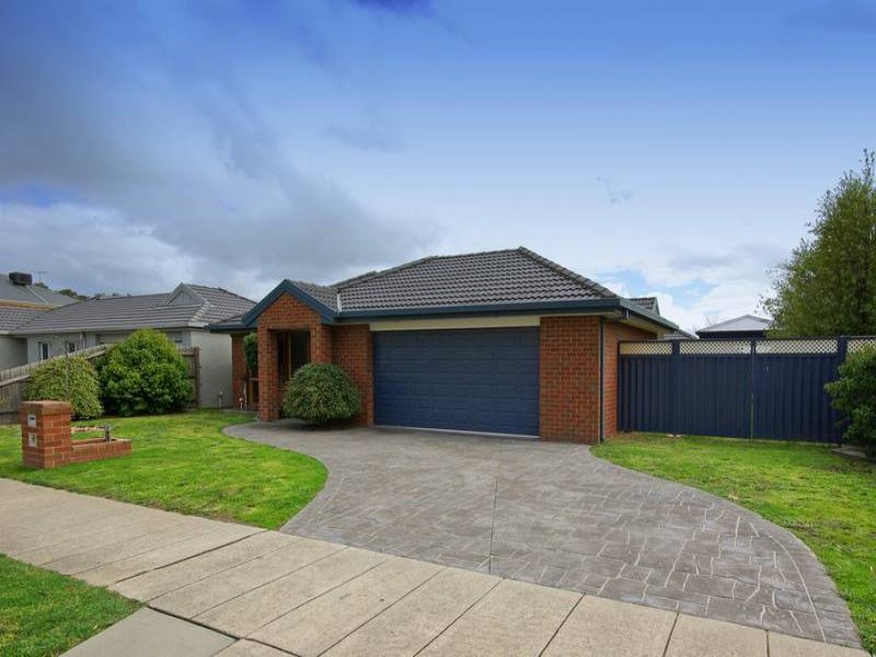 116 Lynbrook Boulevard, Lynbrook, Vic 3975 - Property Details
