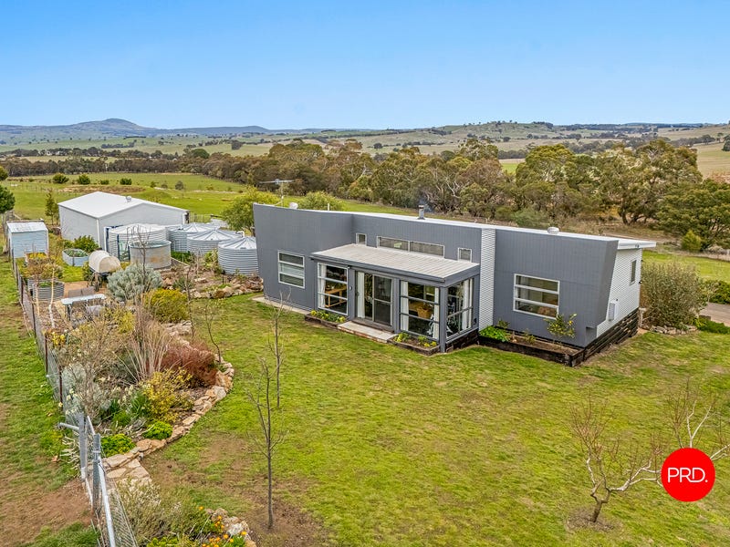 225 Moores Lane, Pyalong, Vic 3521 - Property Details