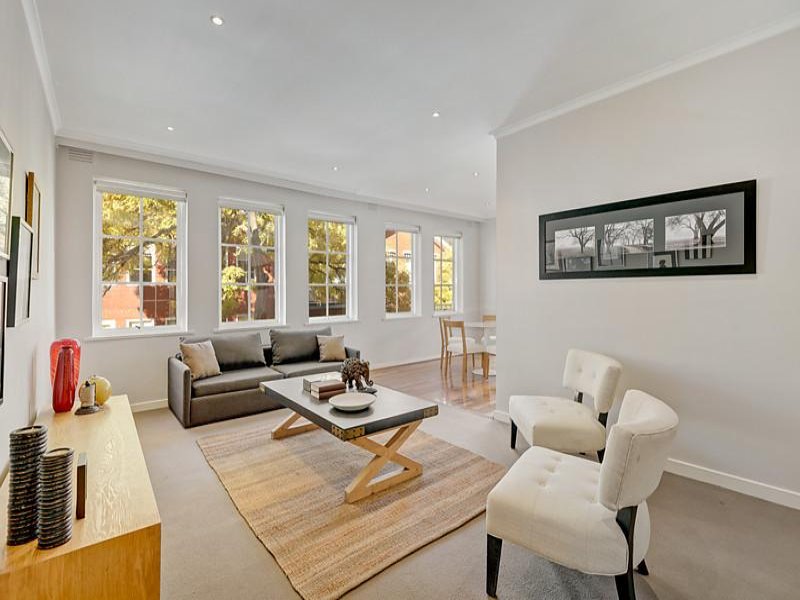 18/24-26 Springfield Avenue, Toorak, Vic 3142 - Property Details