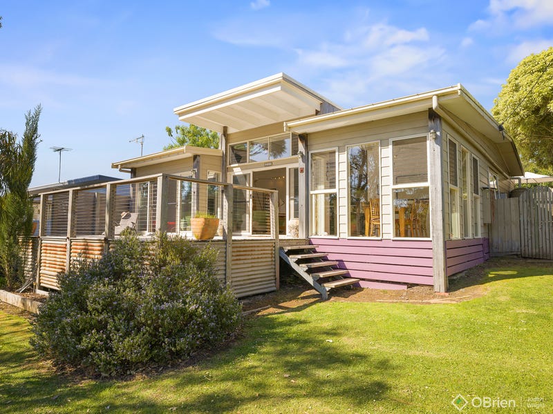 77 Red Rocks Road, Cowes, Vic 3922 - Property Details