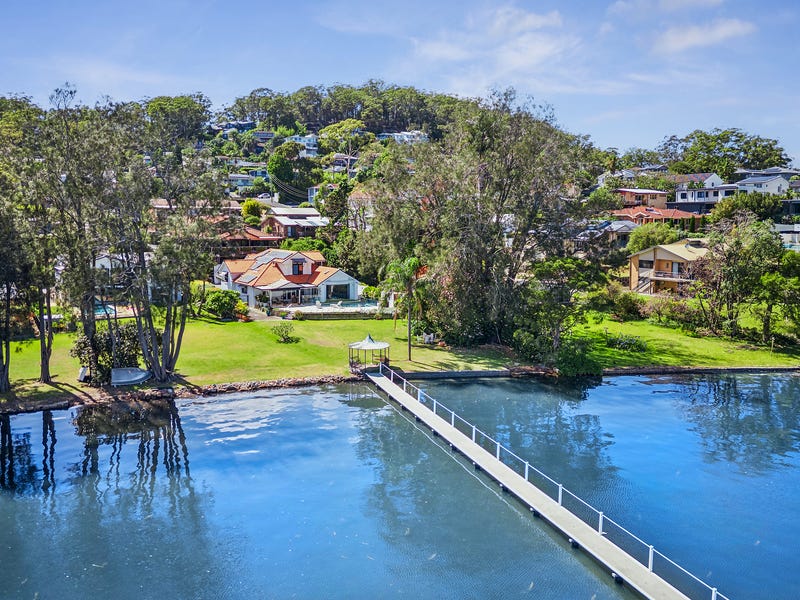 Real Estate & Property for Sale in 9 Irwin Pl, Green Point, NSW 2251 ...