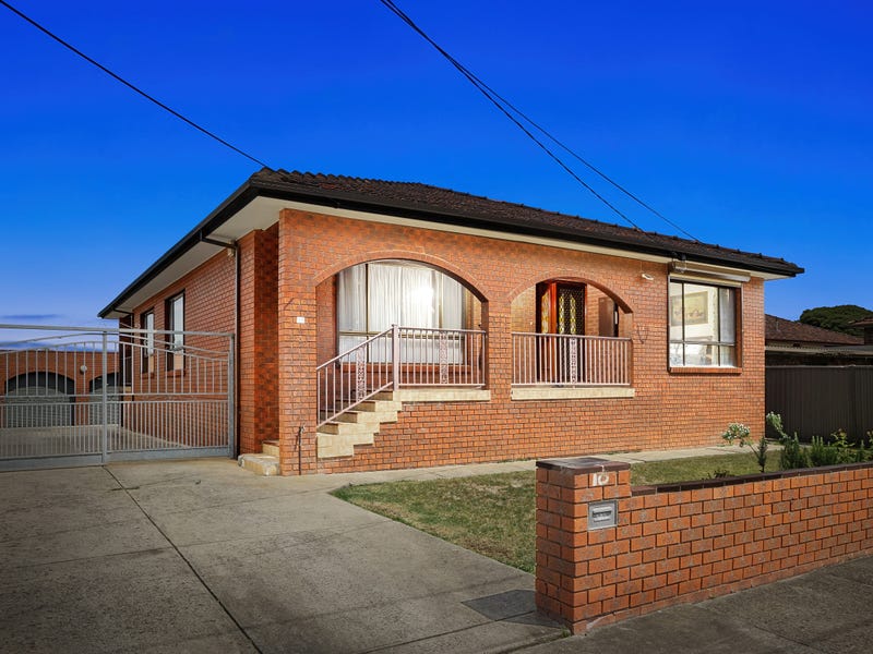 10 Roma Court, Thomastown, Vic 3074 - Property Details