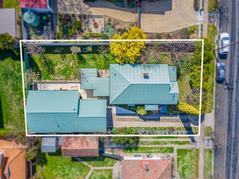 16 Marsh Street, Armidale, NSW 2350 - Property Details