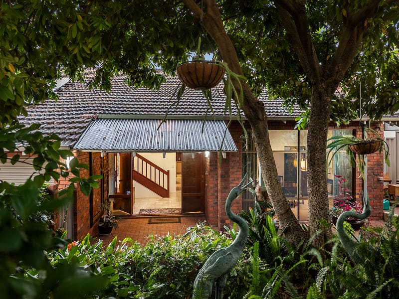 10 Ratcliffe Road, Booragoon, WA 6154 - realestate.com.au