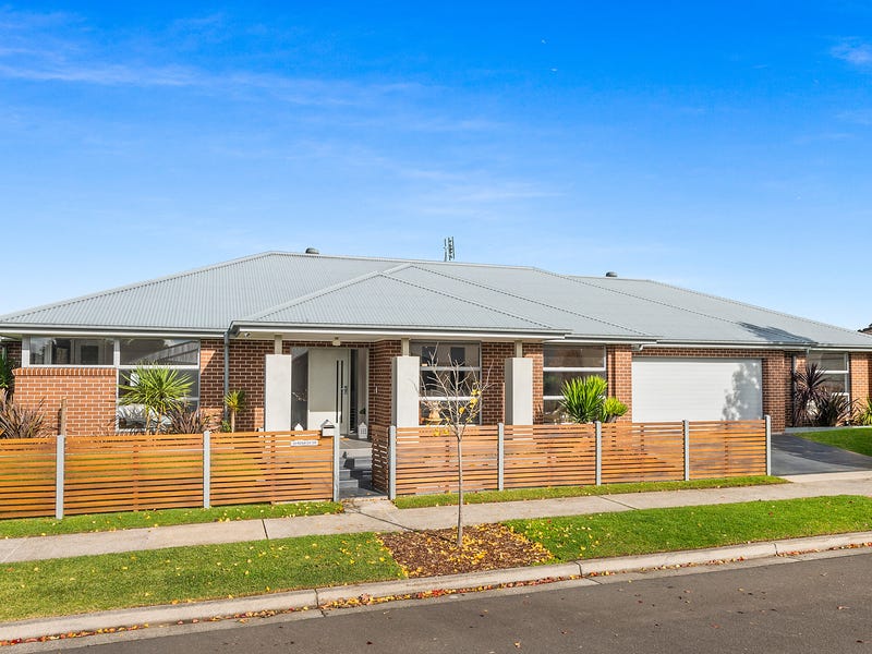 39 Renwick Drive, Renwick, NSW 2575 - Property Details