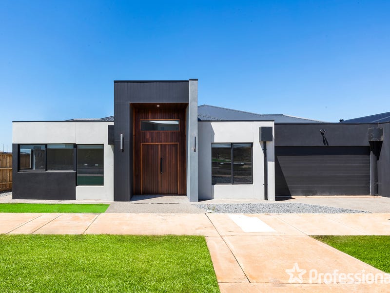 32 Kyah Street, Fraser Rise, VIC 3336 - realestate.com.au
