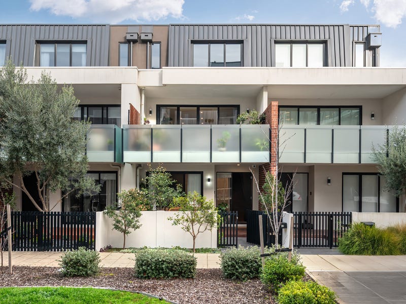 13 Mccaffery Place, Mordialloc, Vic 3195 - Property Details