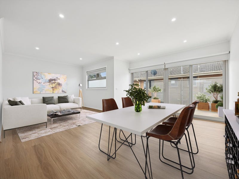 Real Estate & Property for Sale in Mentone, VIC 3194 (+4 locations ...