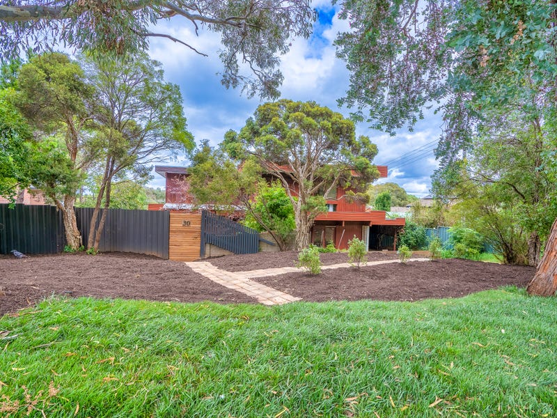 30 Stewart Crescent, Melba, ACT 2615 - Property Details