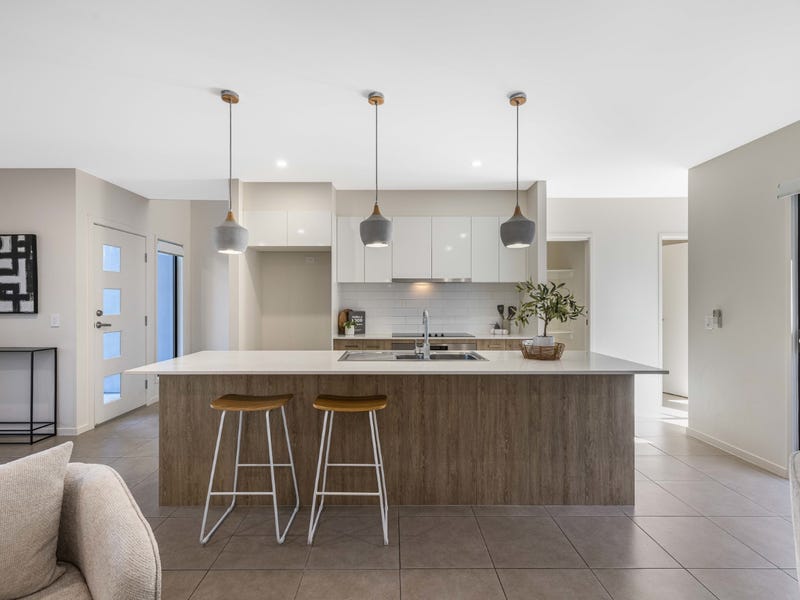 3 Balance Place, Birtinya, Qld 4575 - Property Details