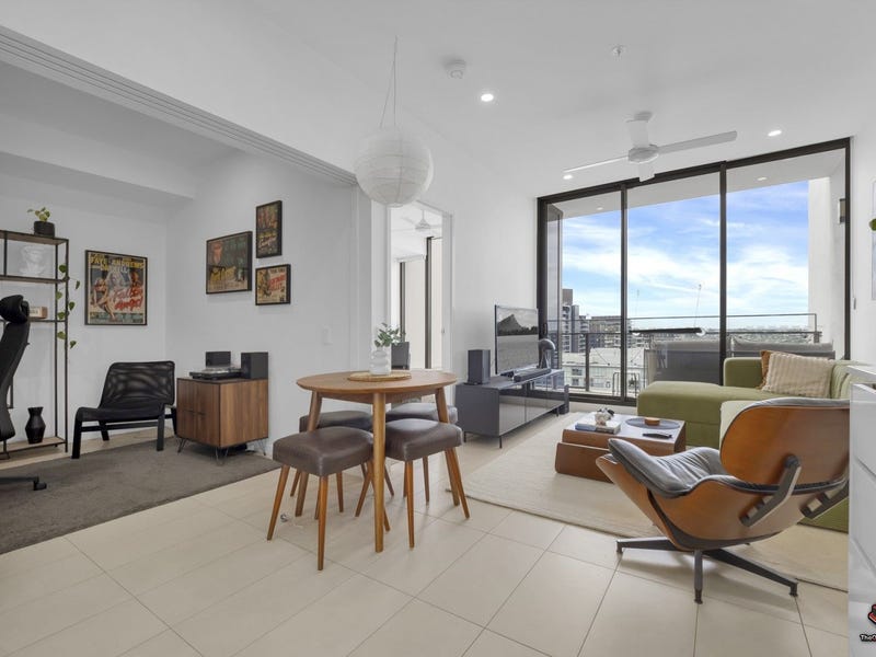 ID:21126235/24 Stratton Street, Newstead, Qld 4006 - Property Details