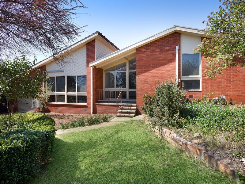56 Pulleine Crescent, MacGregor, ACT 2615 - Property Details