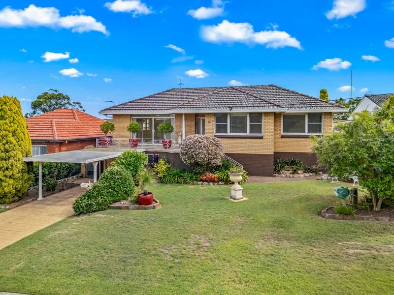 16 Compton Street, Rutherford, NSW 2320 - Property Details