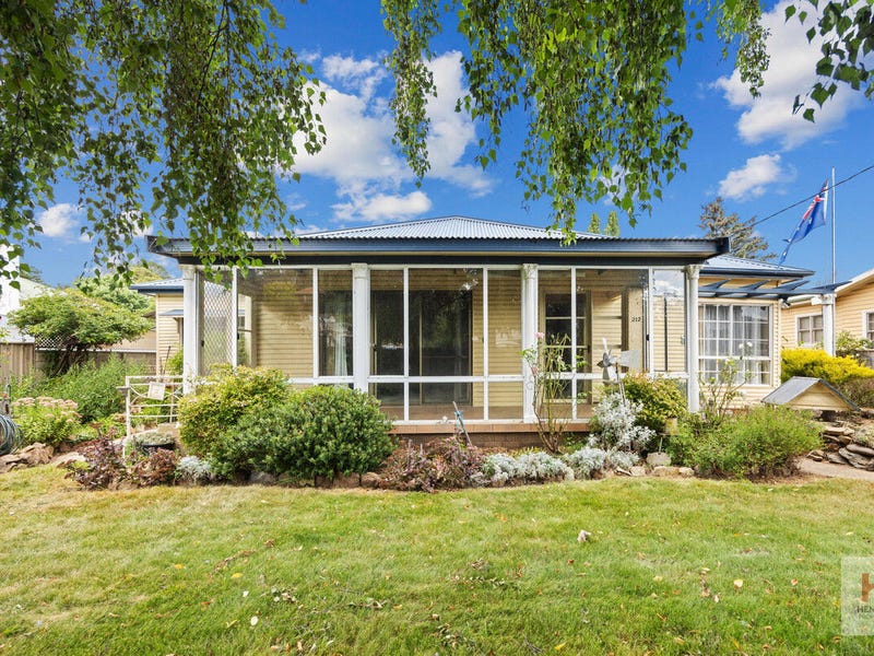 212 Sharp Street, Cooma, NSW 2630 - Property Details