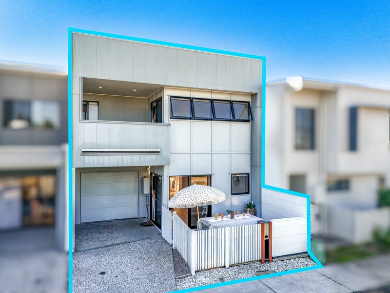 4 Riley St, Nirimba, Qld 4551 - Property Details