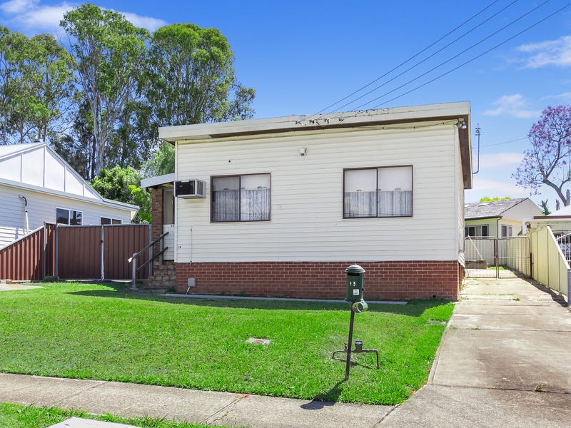 35 Matthew Crescent, Blacktown, NSW 2148 - Property Details